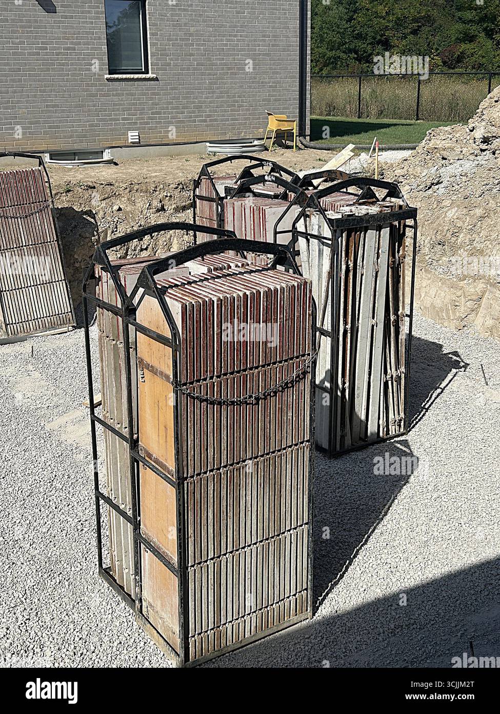 Precast concrete foundation elements hi-res stock photography and ...