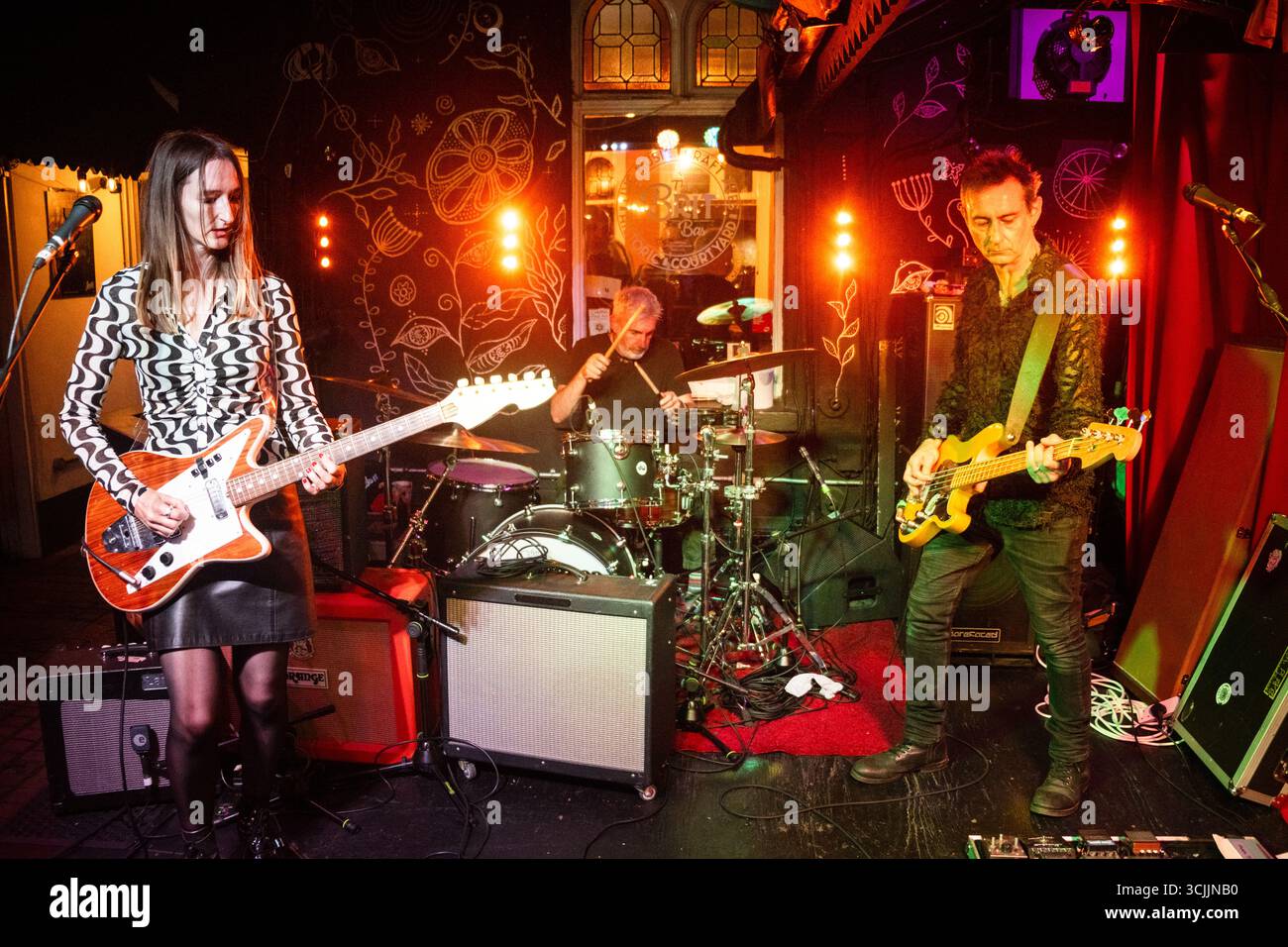 RIA PLAYS, LIVE CONCERT, 2025: The band RIa Plays performing live at The Brit Bar in Weston ...