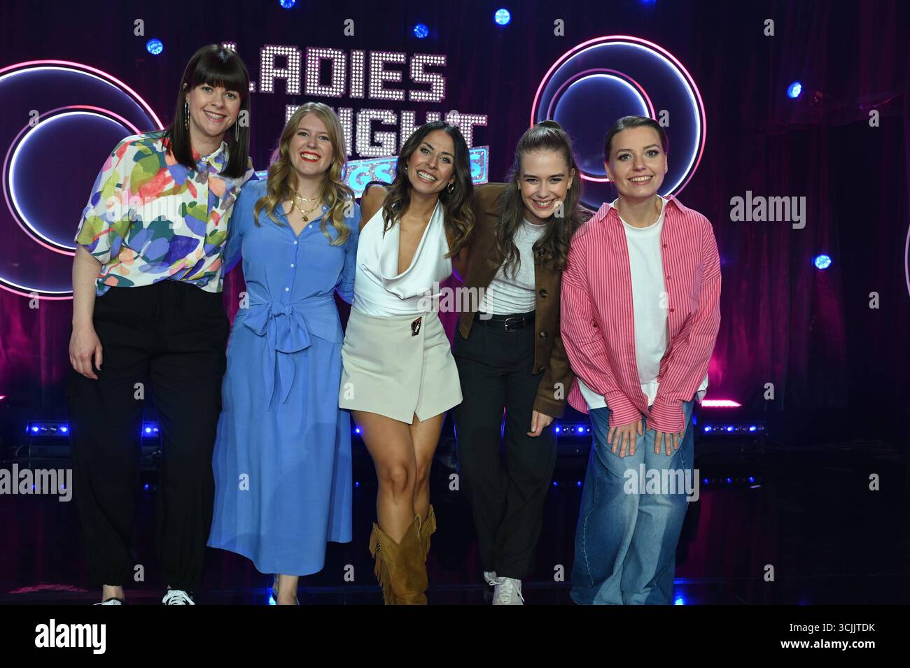 Commedienne Lena Loster, l-r, Teresa Jung, Negah Amiri, Joseoha Walter ...