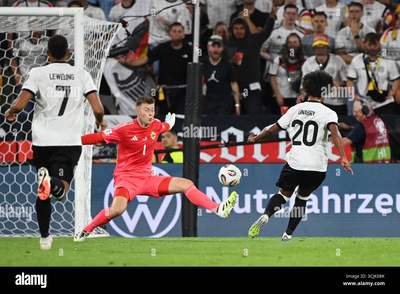 Serge GNABRY (GER) scores the goal 1-0, versus goalkeeper Bailey ...