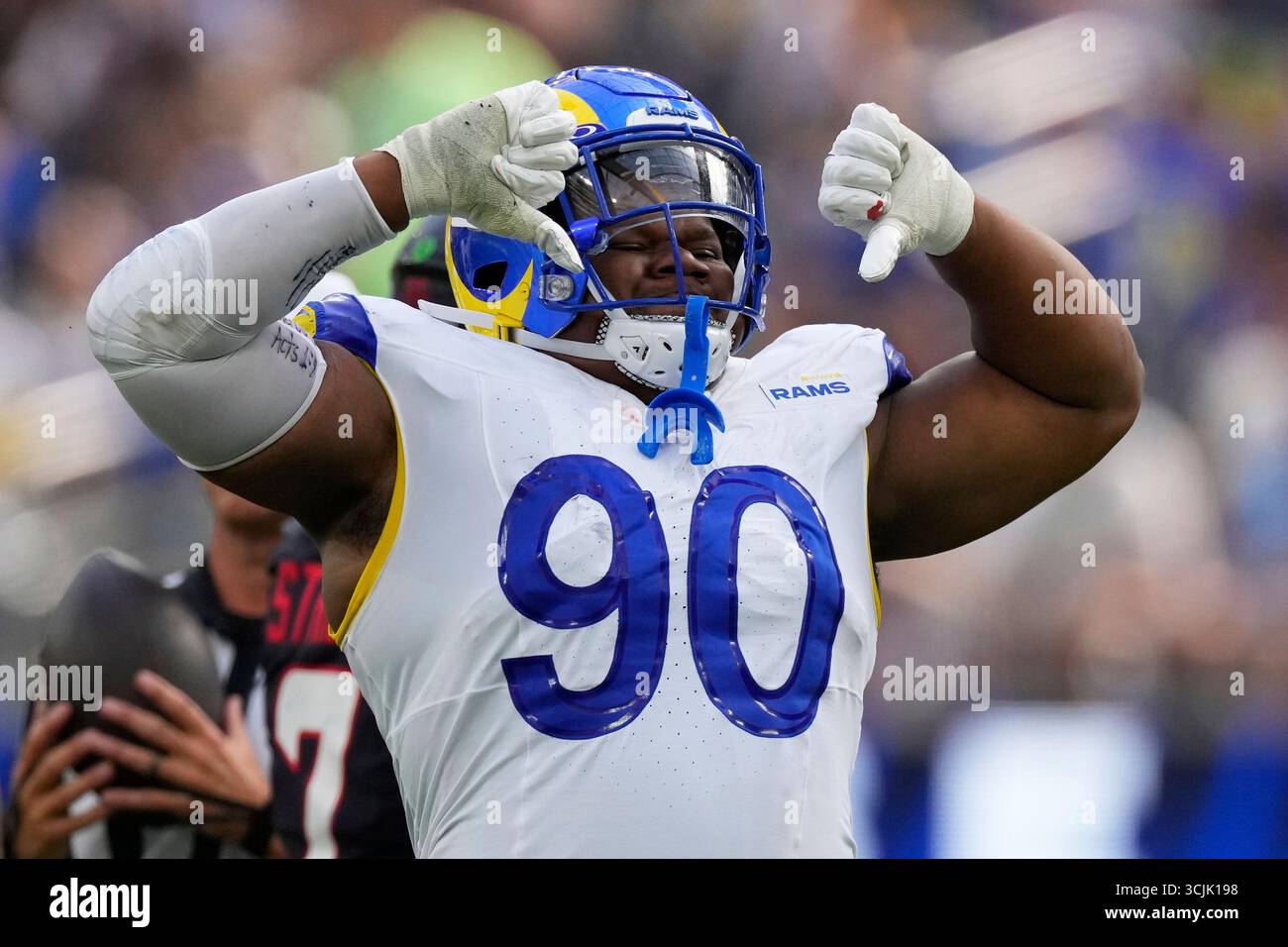 Los Angeles Rams defensive end Tyler Davis (90) celebrates after ...