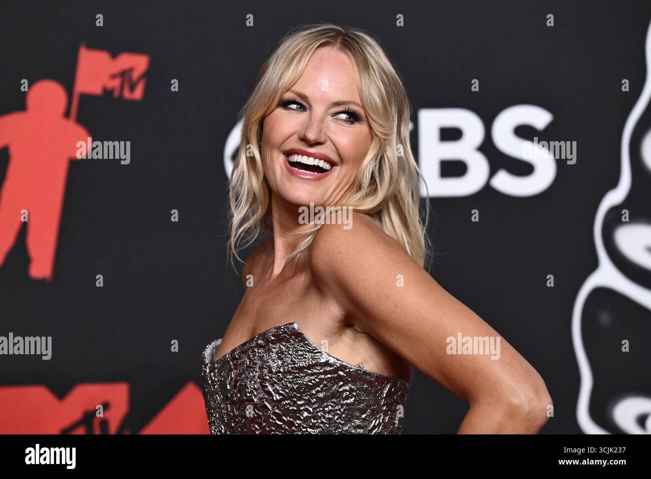 Malin Akerman arrives at the MTV Video Music Awards on Sunday, Sept. 7 ...