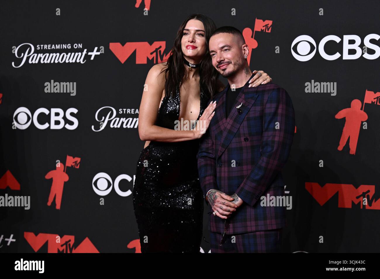 Valentina Ferrer, left, and J Balvin arrive at the MTV Video Music ...