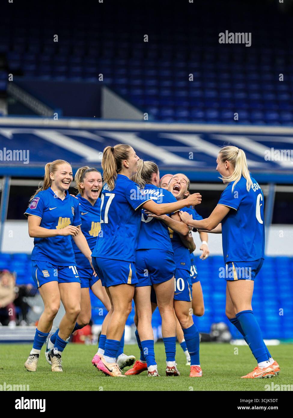 Christie Harrison-Murray (10 Birmingham City) celebrates scoring during ...