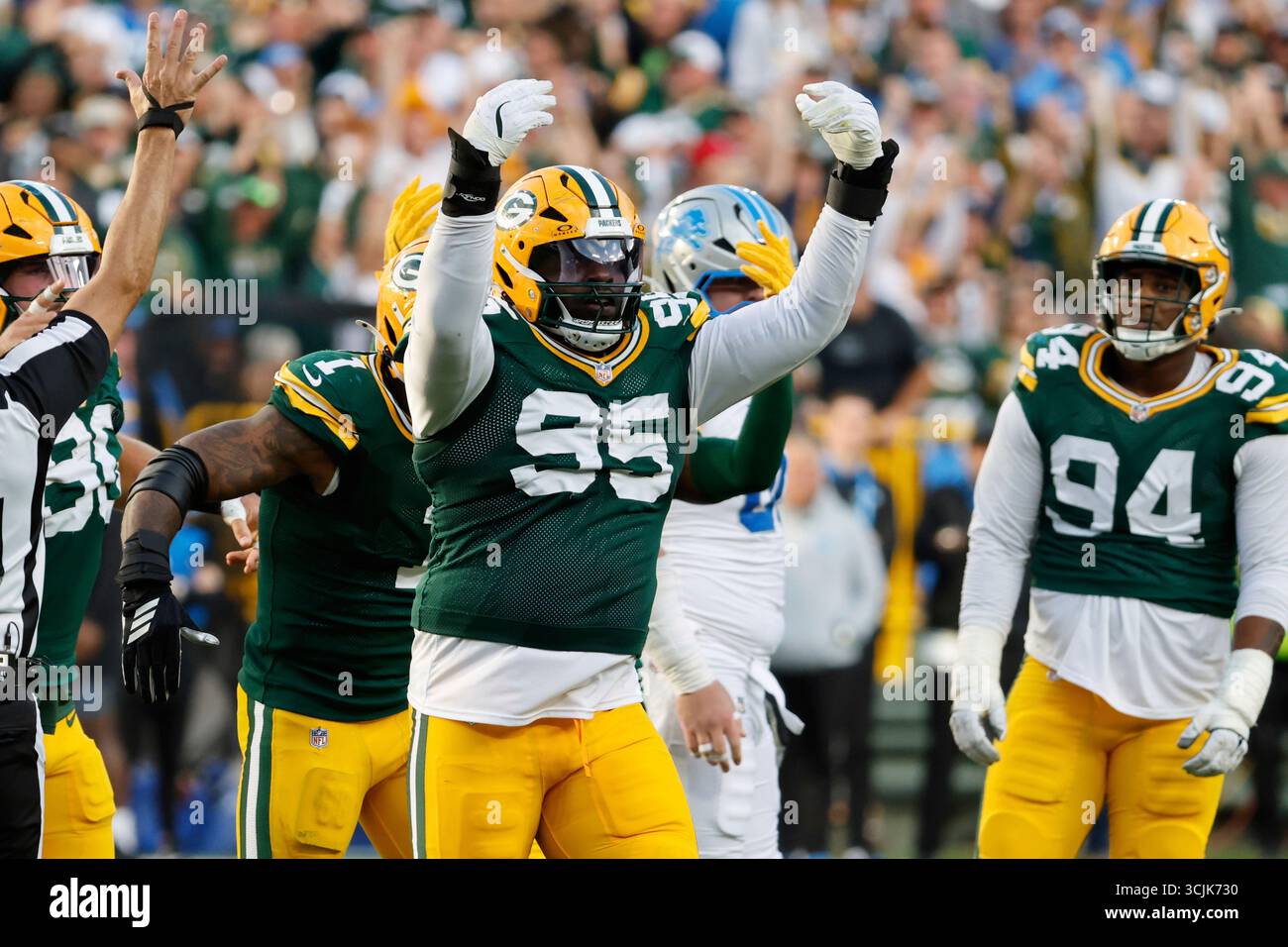 Green Bay Packers defensive tackle Devonte Wyatt (95) reacts to a stop ...