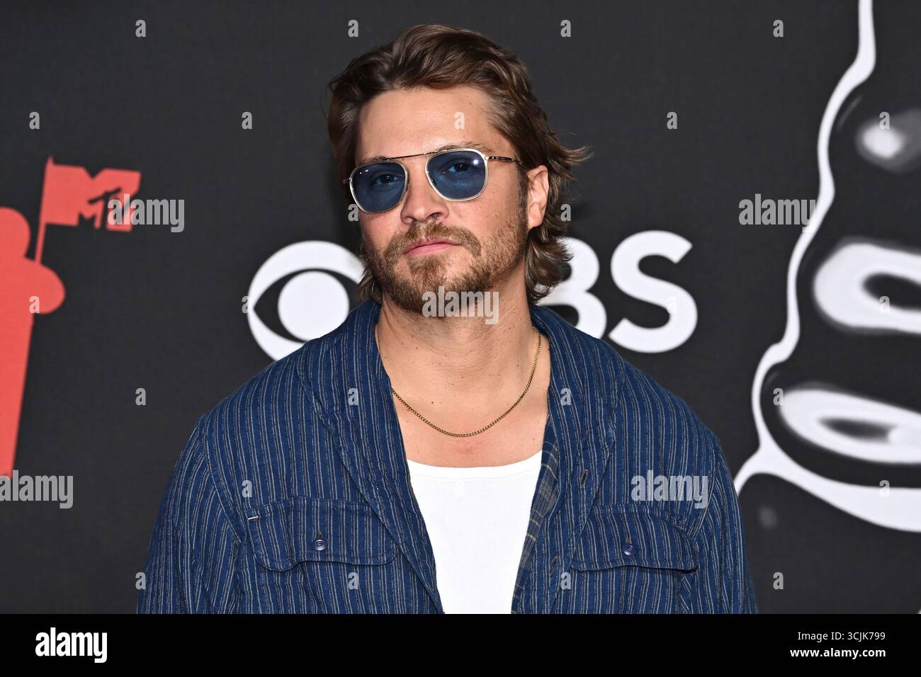 Luke Grimes arrives at the MTV Video Music Awards on Sunday, Sept. 7 ...