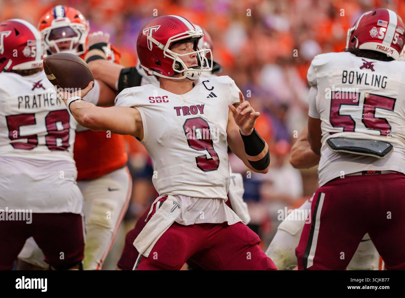 Troy quarterback Goose Crowder (9) passes during an NCAA college ...