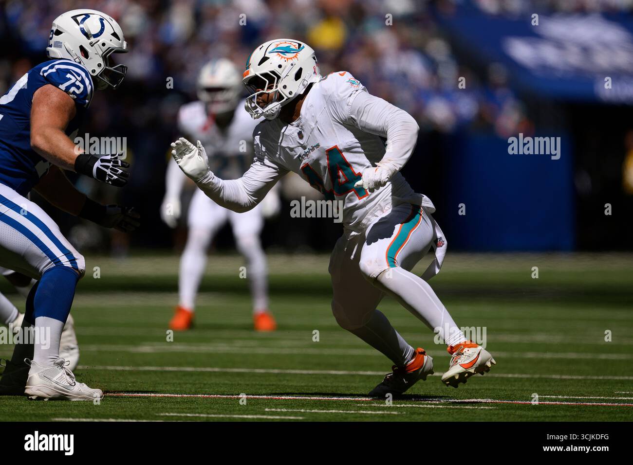 Miami Dolphins linebacker Chop Robinson (44) rushes around the edge ...