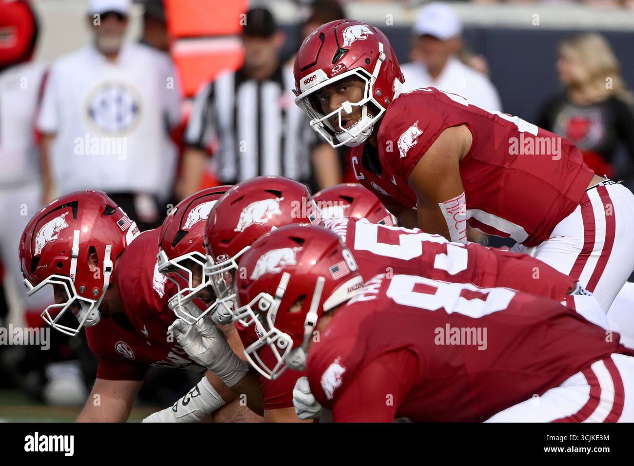 Arkansas quarterback Taylen Green (10) calls a play against Arkansas ...