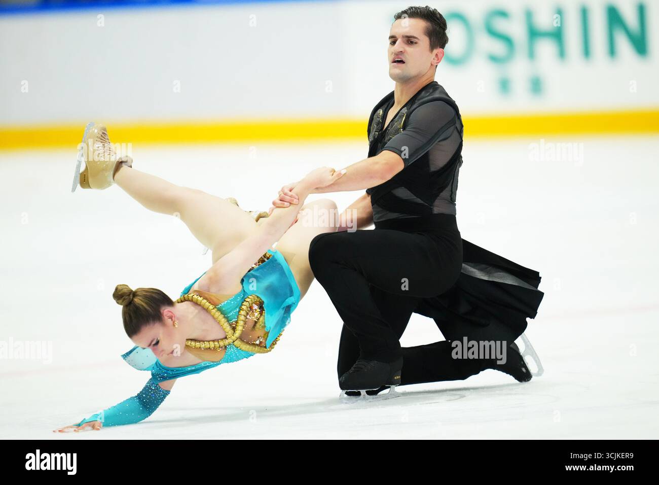 Marie-Jade Lauriault & Romain Le Gac (CAN), SEPTEMBER 7, 2025 - Figure ...