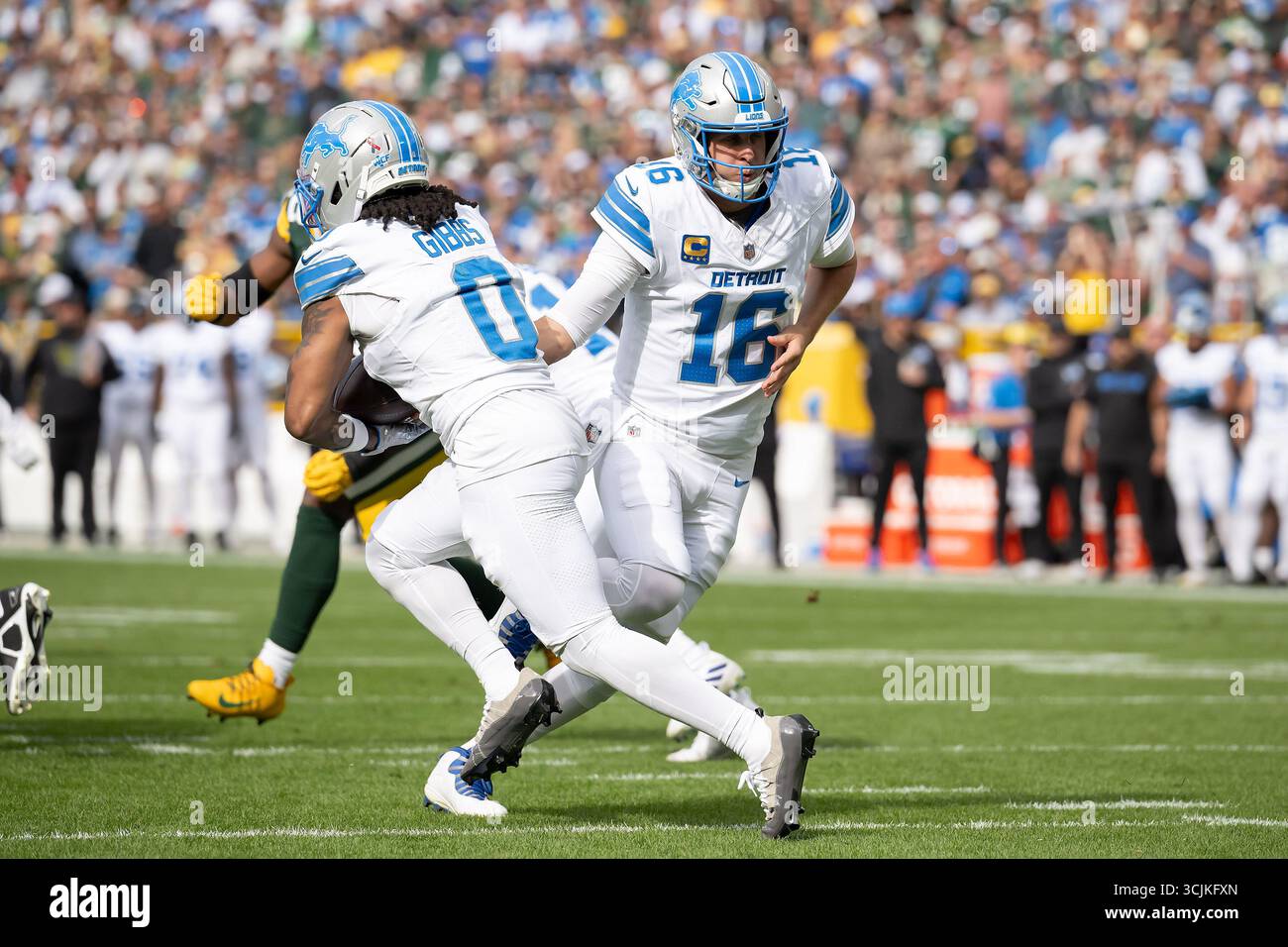 September 7, 2025: Detroit Lions quarterback Jared Goff (16) hands the ...