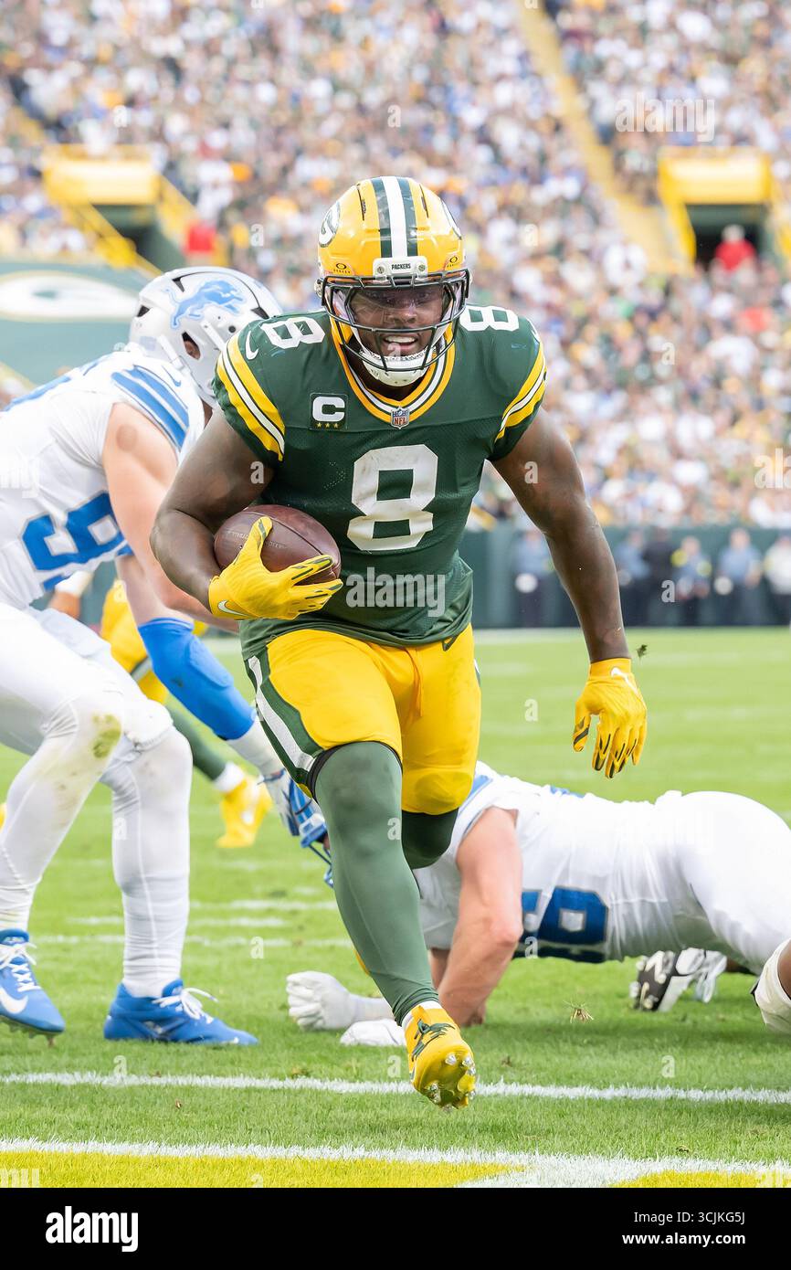 September 7, 2025: Green Bay Packers running back Josh Jacobs (8 ...