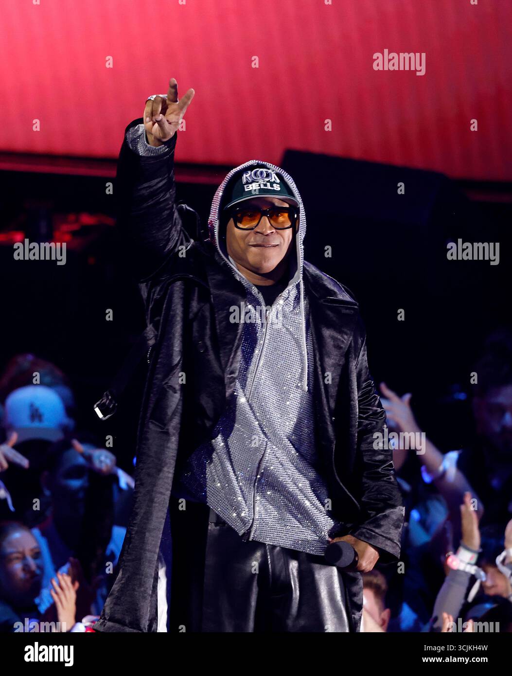 LL Cool J at the 2025 MTV Video Music Awards "VMA's" at the UBS Arena ...