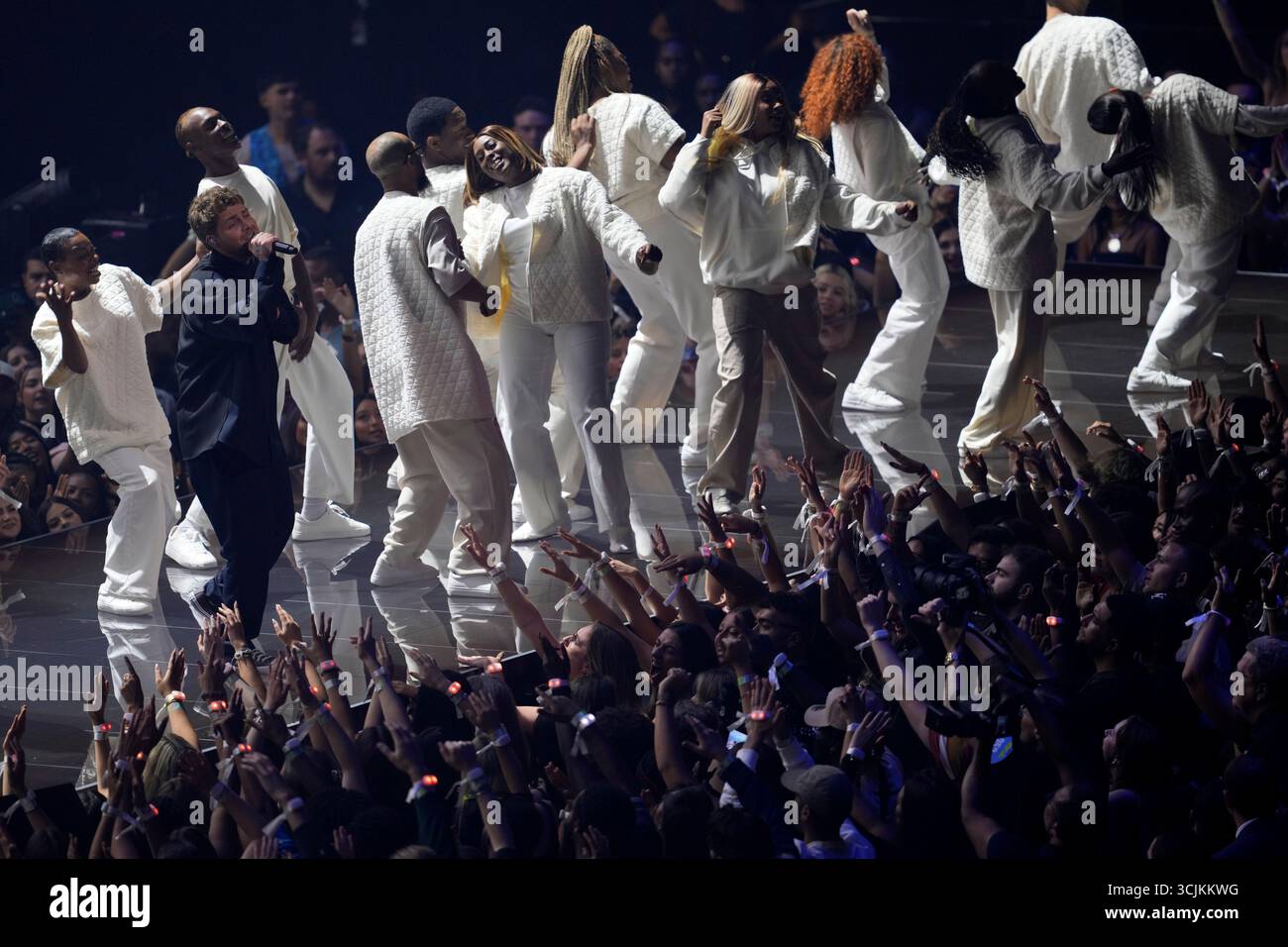 Alex Warren performs during the MTV Video Music Awards on Sunday, Sept ...