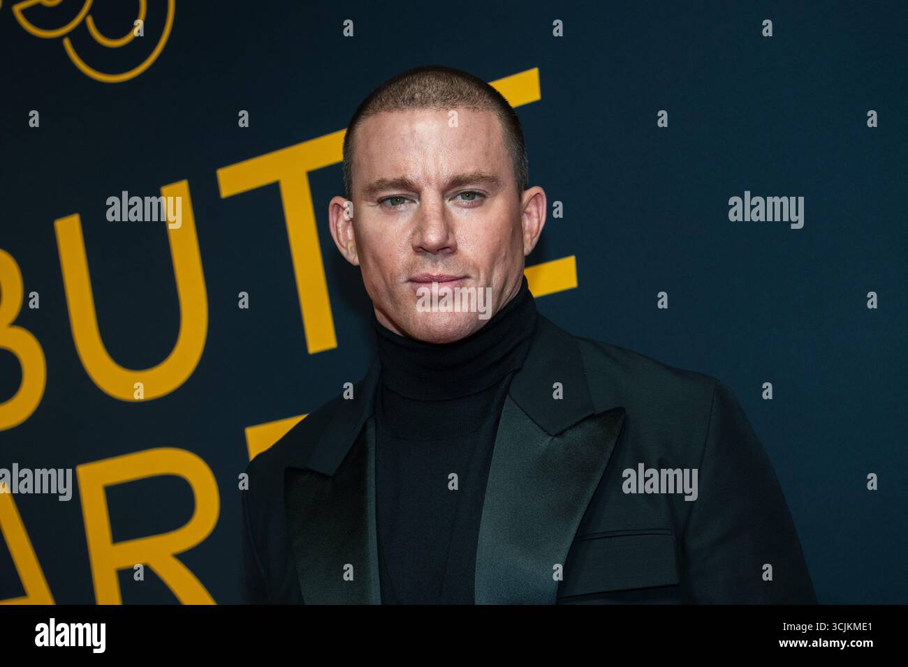 Channing Tatum arrives on the red carpet for the TIFF Tribute Awards at ...