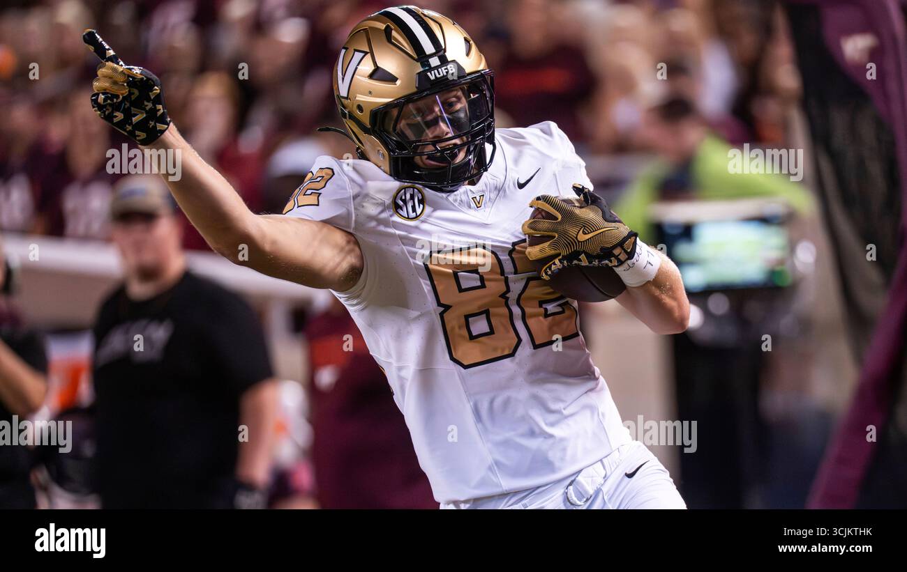 Vanderbilt tight end Brycen Coleman (82) celebrates after scoring a ...