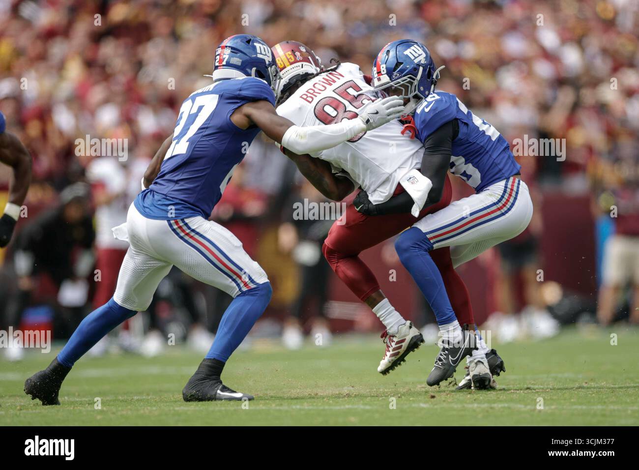Landover, MD. USA; Washington Commanders wide receiver Noah Brown (85 ...