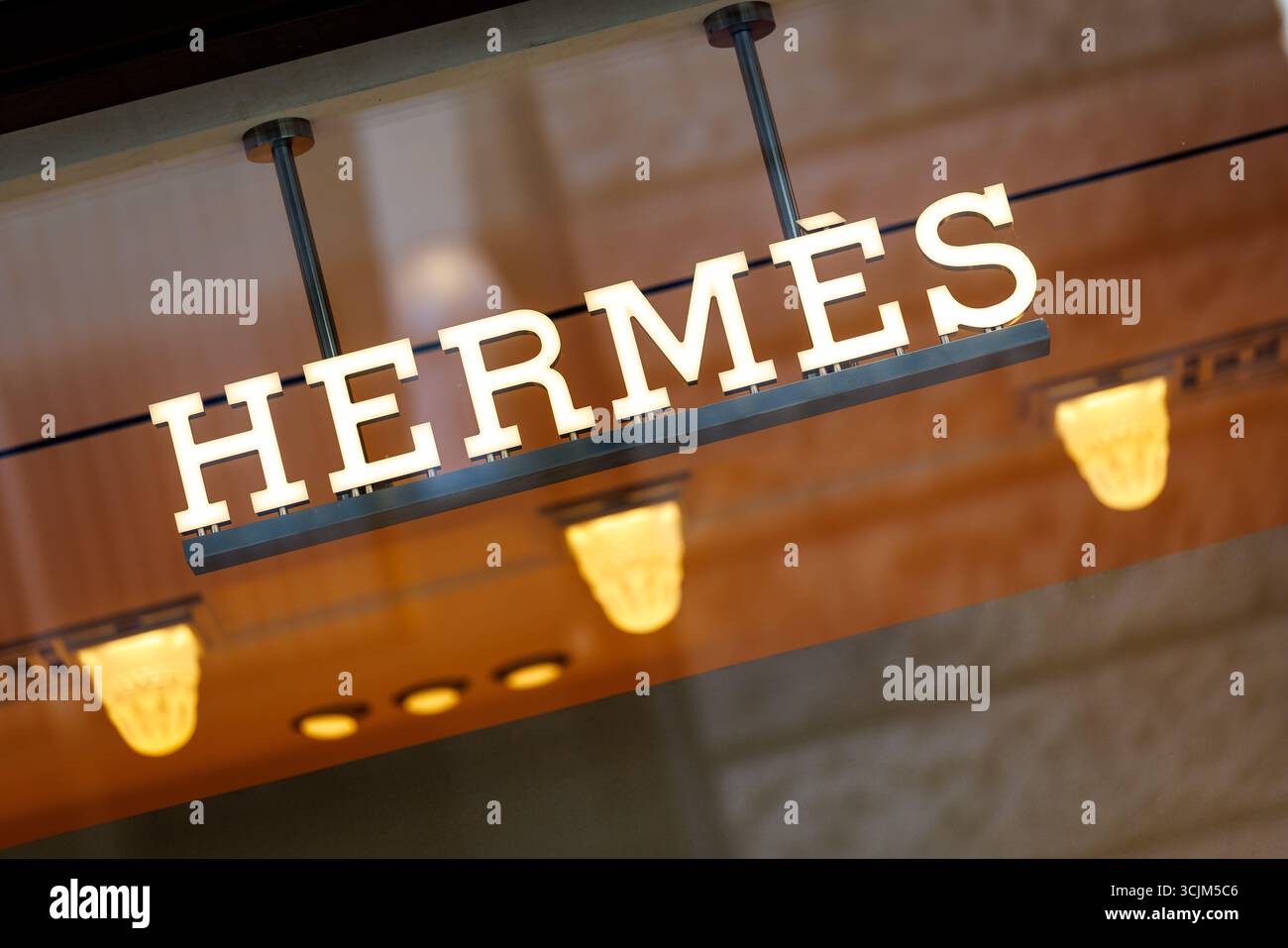 04 September 2025, Baden-Württemberg, Stuttgart: The Hermes brand logo ...