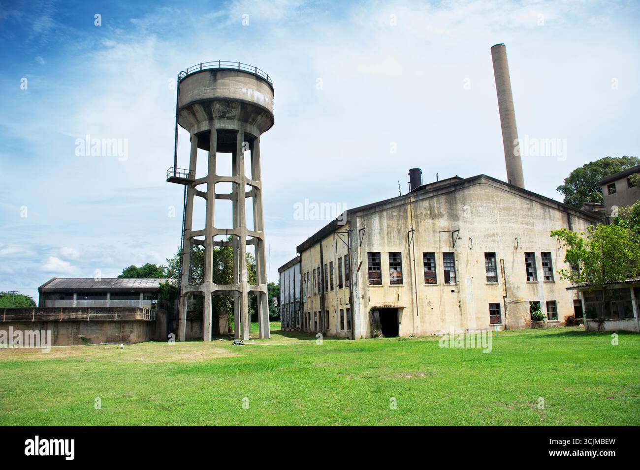 Abandoned ruins ancient industrial building of Old Kanchanaburi Thai ...