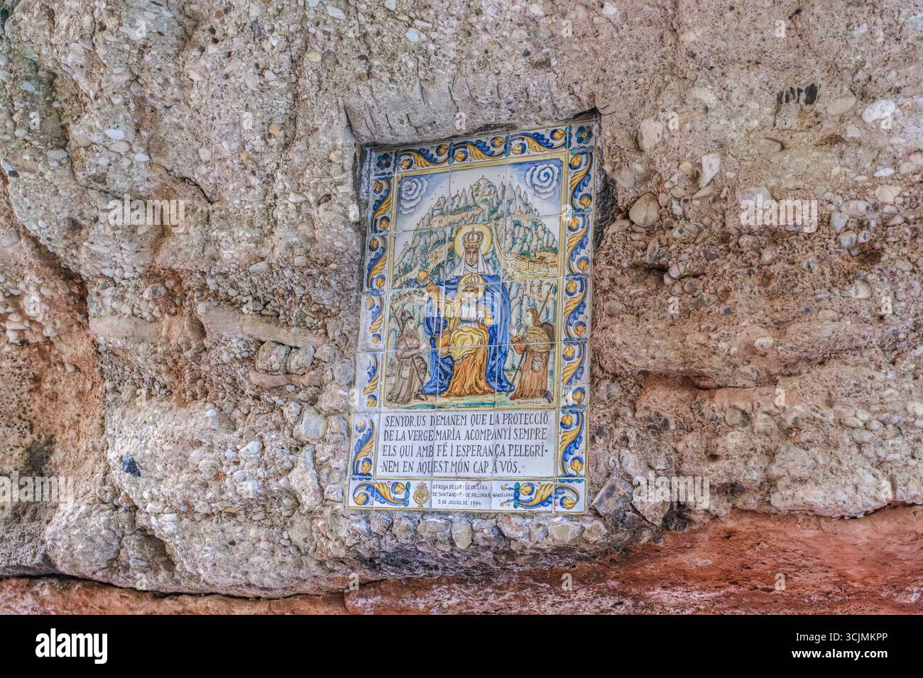 Ceramic wall plaque hi-res stock photography and images - Alamy