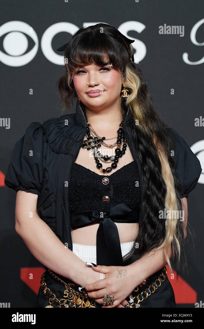 Lola Young at arrivals for 2025 MTV Video Music Awards - Arrivals 3 ...