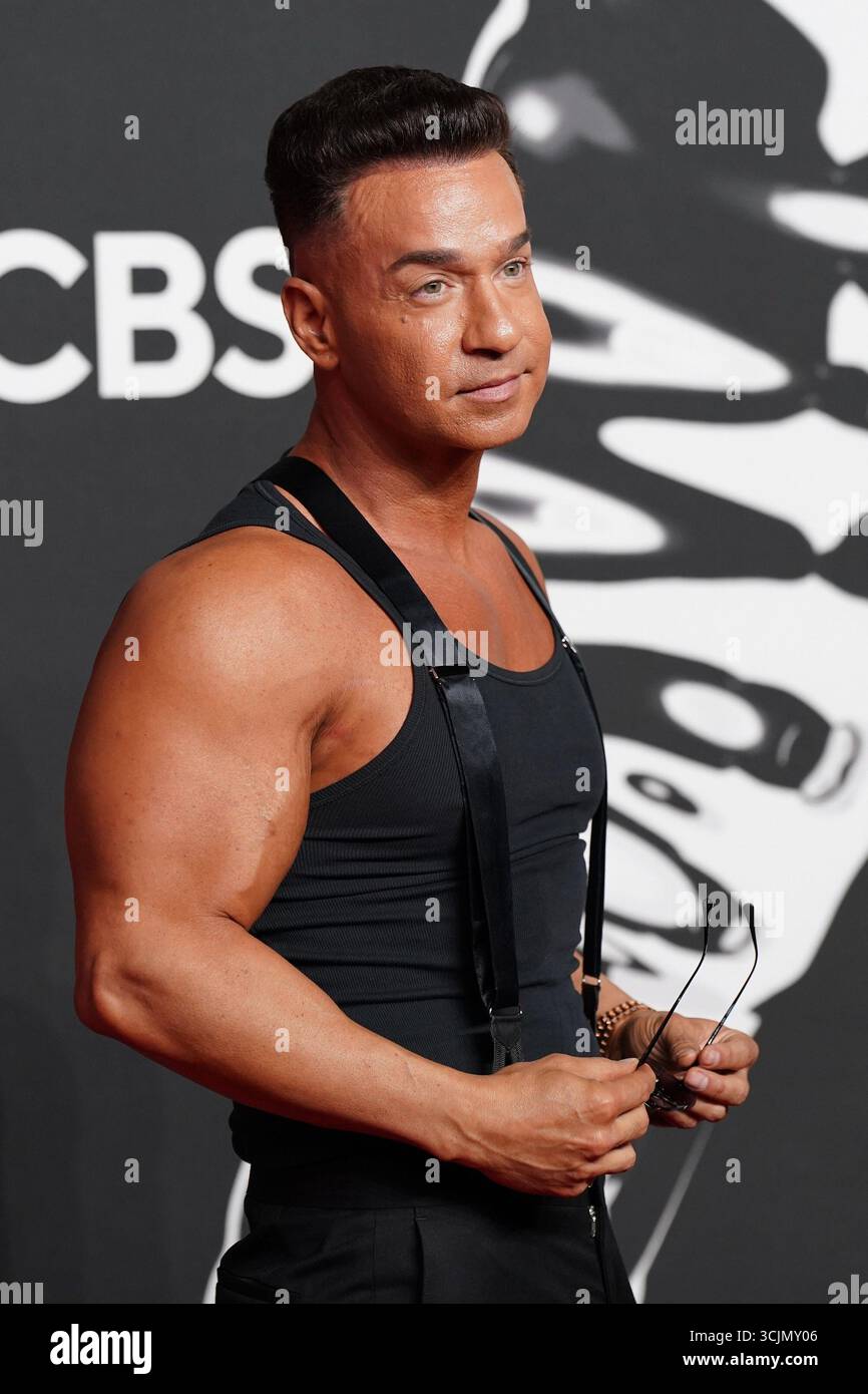 Mike "The Situation" Sorrentino at arrivals for 2025 MTV Video Music ...