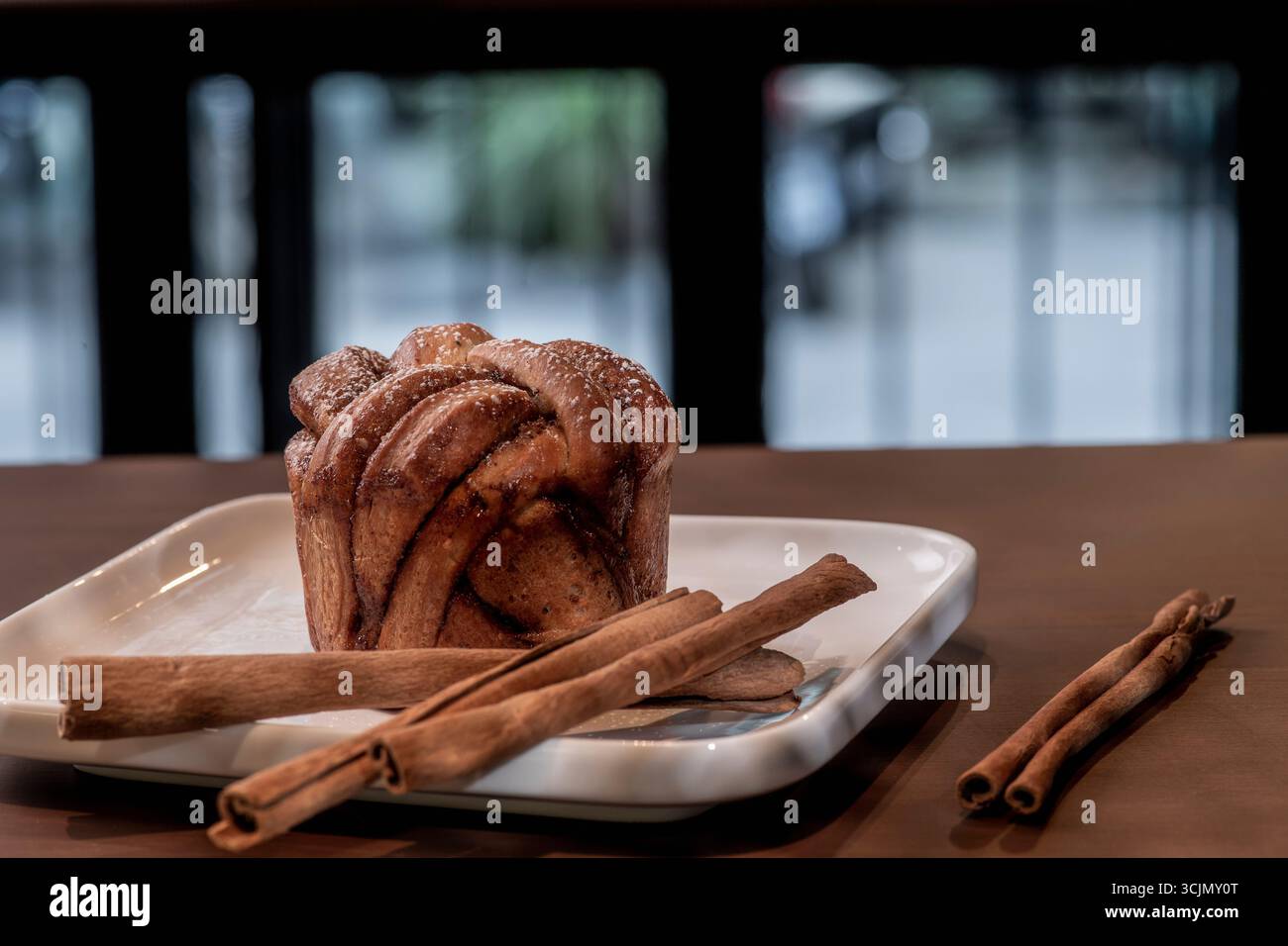 cinnamon roll at bakery in Bangkok Stock Photo - Alamy