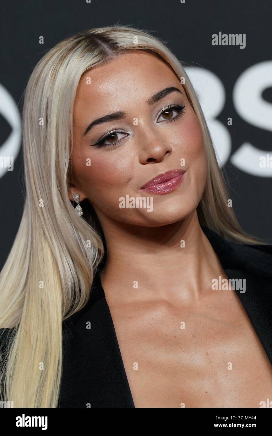 Livvy Dunne at arrivals for 2025 MTV Video Music Awards - Arrivals 3 ...