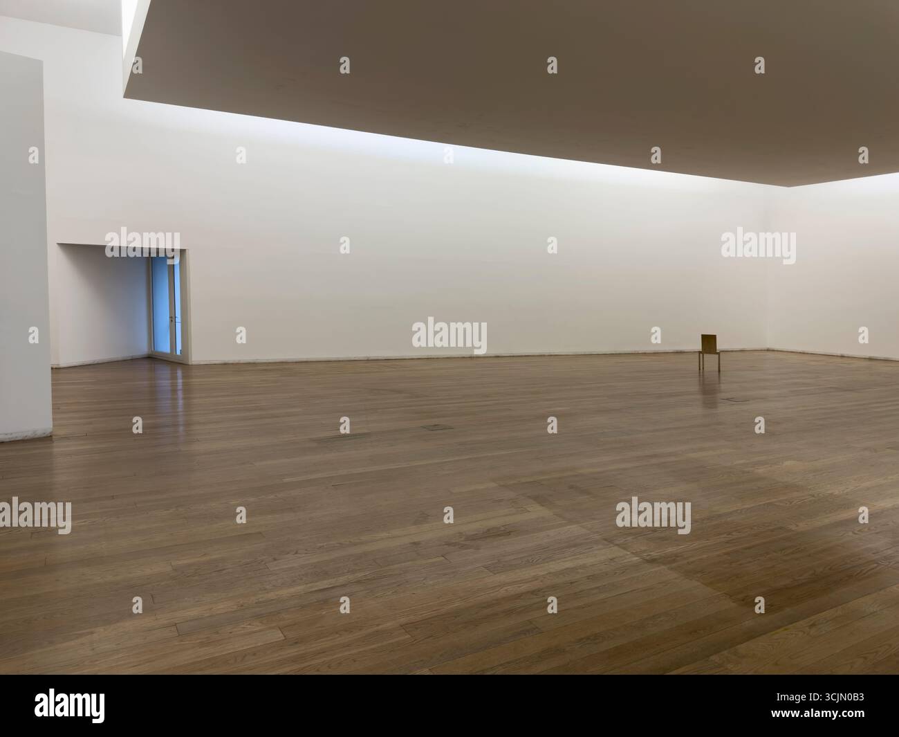 Minimalist empty hall in the Serralves Museum of Contemporary Art ...