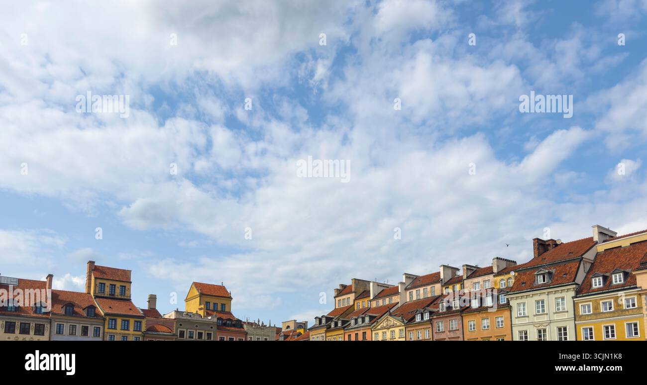Panoramic view of Warsaw Old Town with colorful historic buildings ...