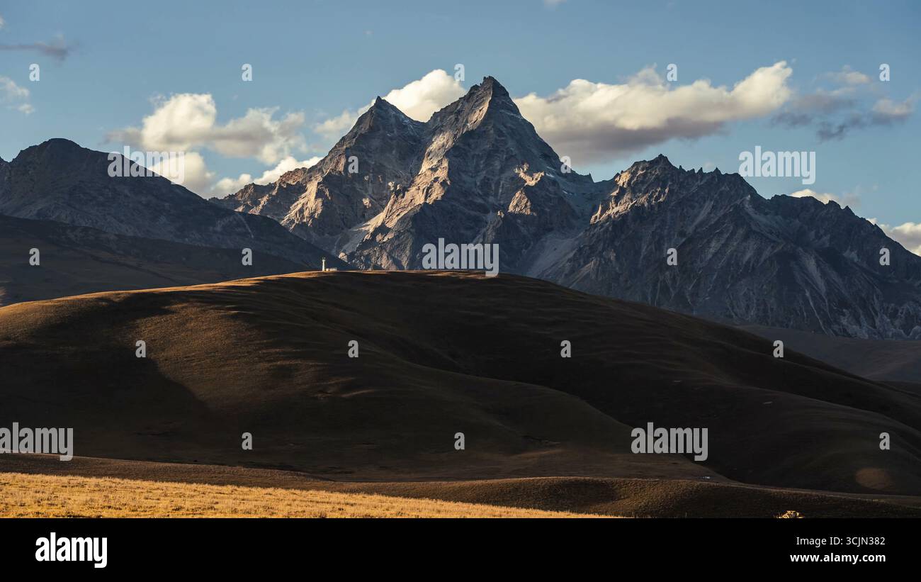Grassy structure hi-res stock photography and images - Alamy