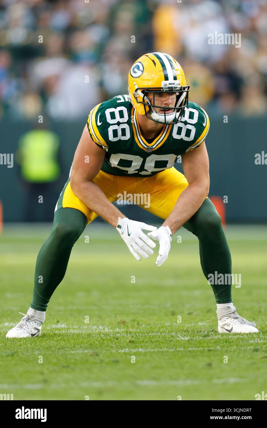 Green Bay Packers tight end Luke Musgrave (88) lines up during a NFL ...
