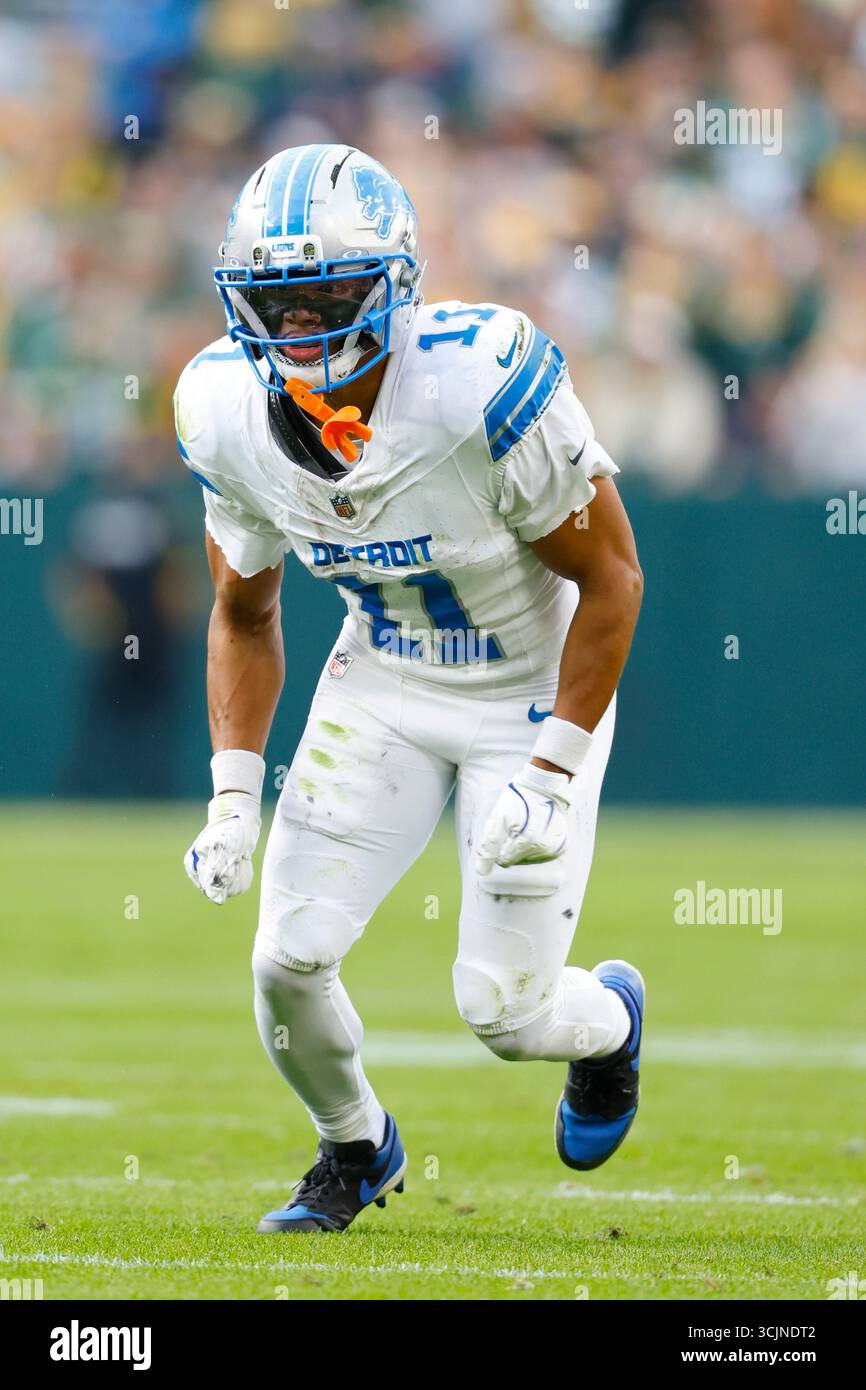 Detroit Lions wide receiver Kalif Raymond (11) runs a route during a ...