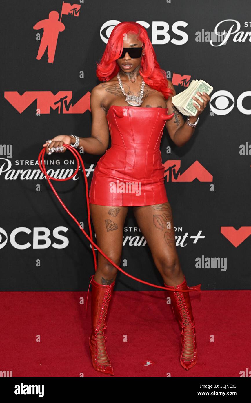Sexyy Red Attends The 2025 Mtv Video Music Awards At Ubs Arena On 6896