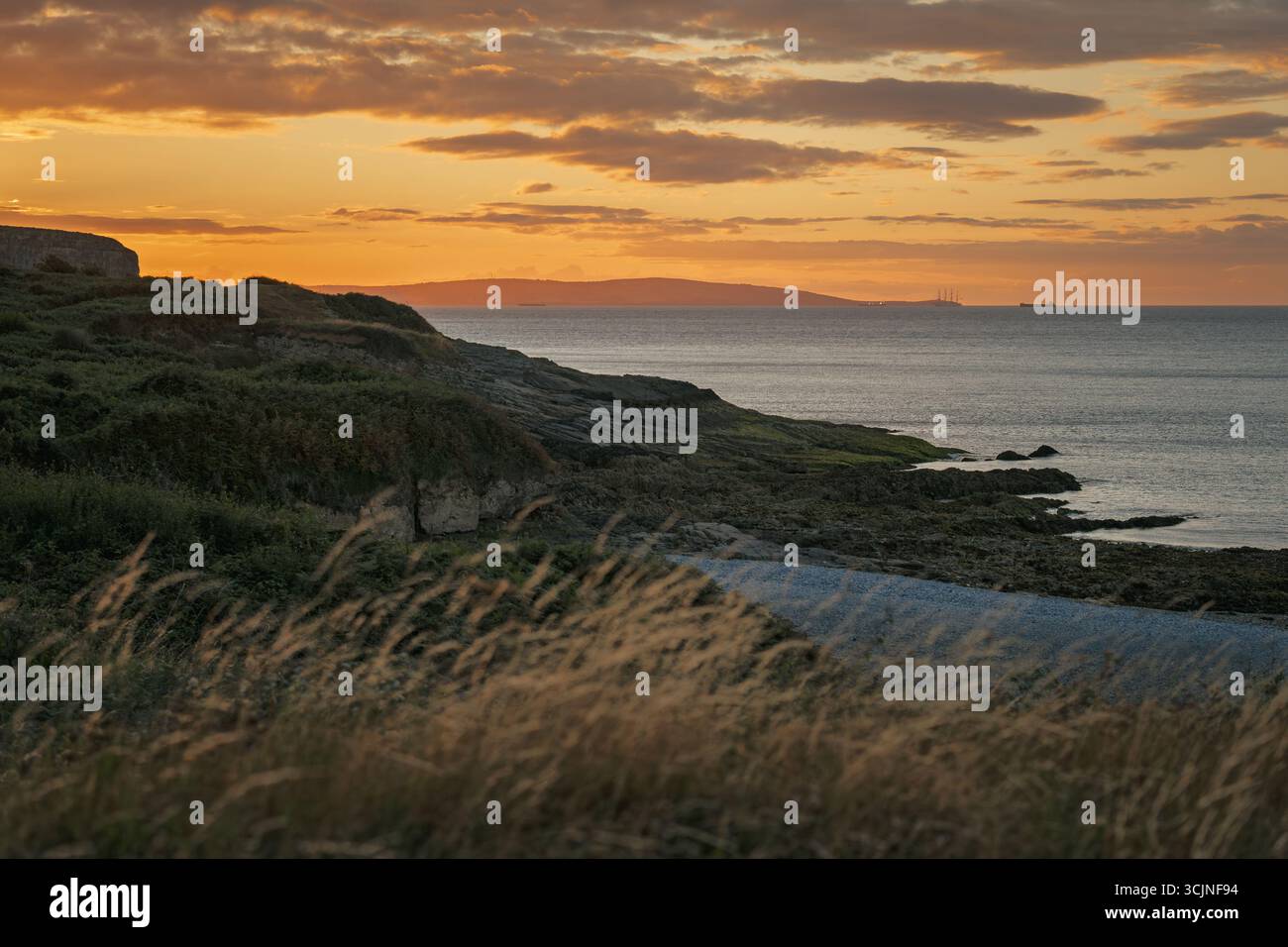 Epic sunset clouds in orange hi-res stock photography and images - Alamy
