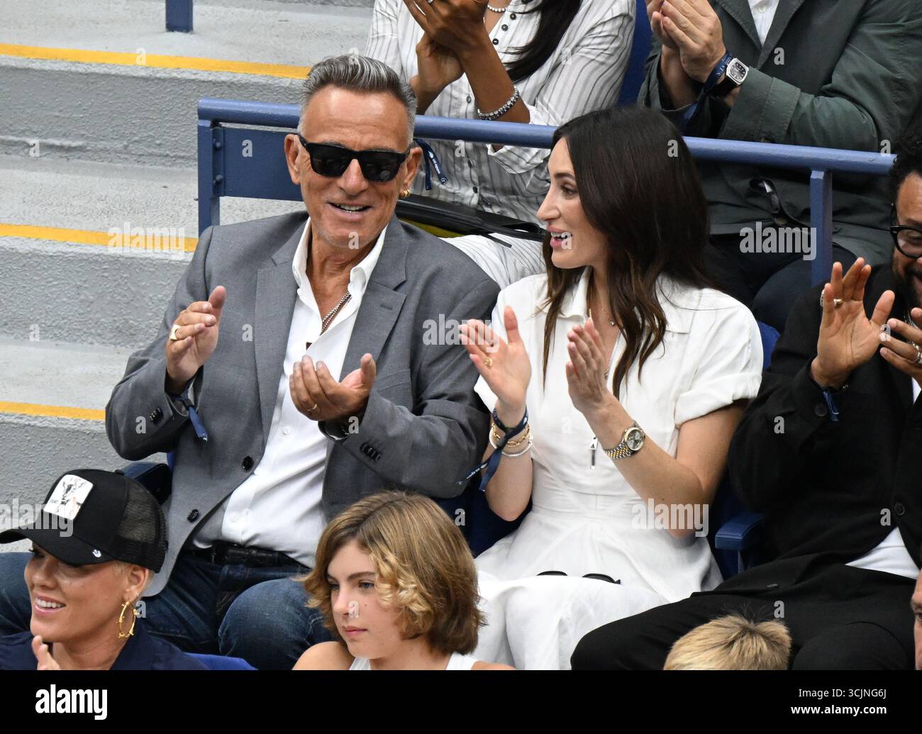 FLUSHING NY- SEPTEMBER 07: Bruce Springsteen and Jessica Springsteen ...