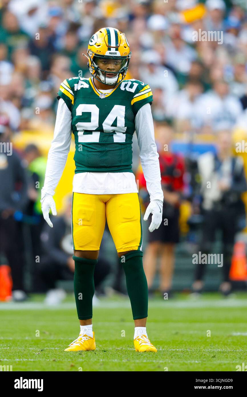 Green Bay Packers cornerback Carrington Valentine (24) lines up during ...