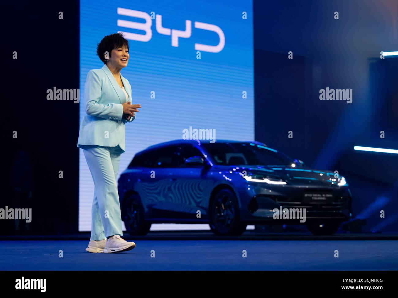 08 September 2025, Bavaria, Munich: Stella Li, Vice President of BYD ...