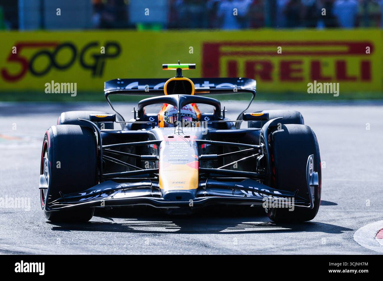 Monza, Italien. 06th Sep, 2025. Yuki Tsunoda of Japan and Oracle Red ...