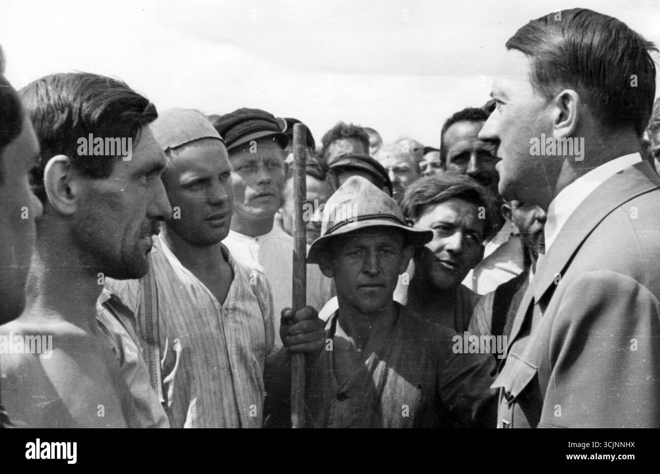 Nuremberg rally adolf hitler nazi leader hi-res stock photography and ...