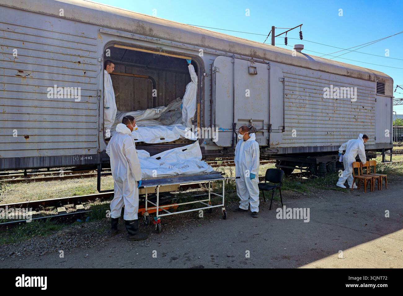 Cadaver pouch hi-res stock photography and images - Alamy