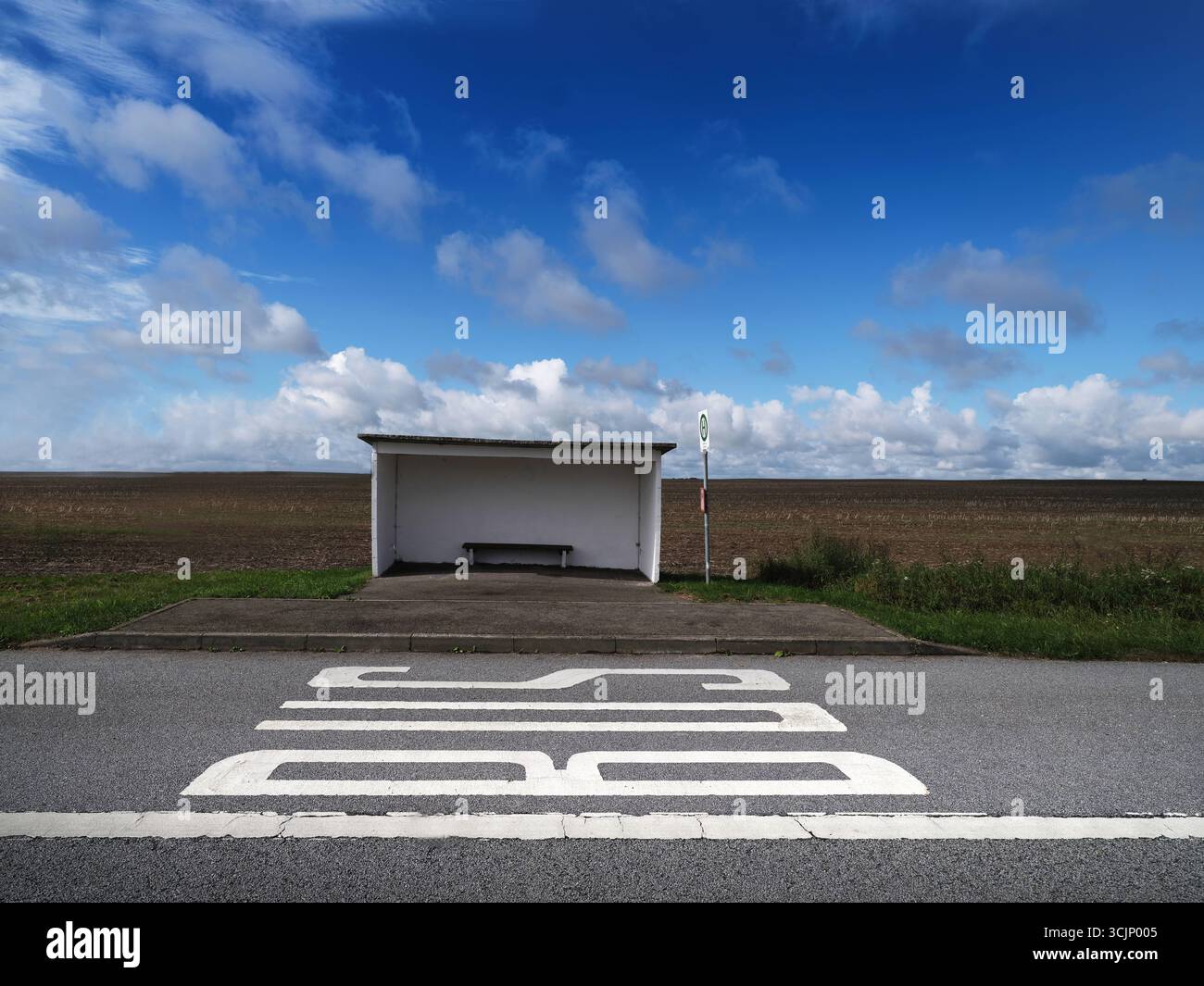 Uckermark GER, Deutschland, 20250906,Uckermark, Bushaltestelle ...