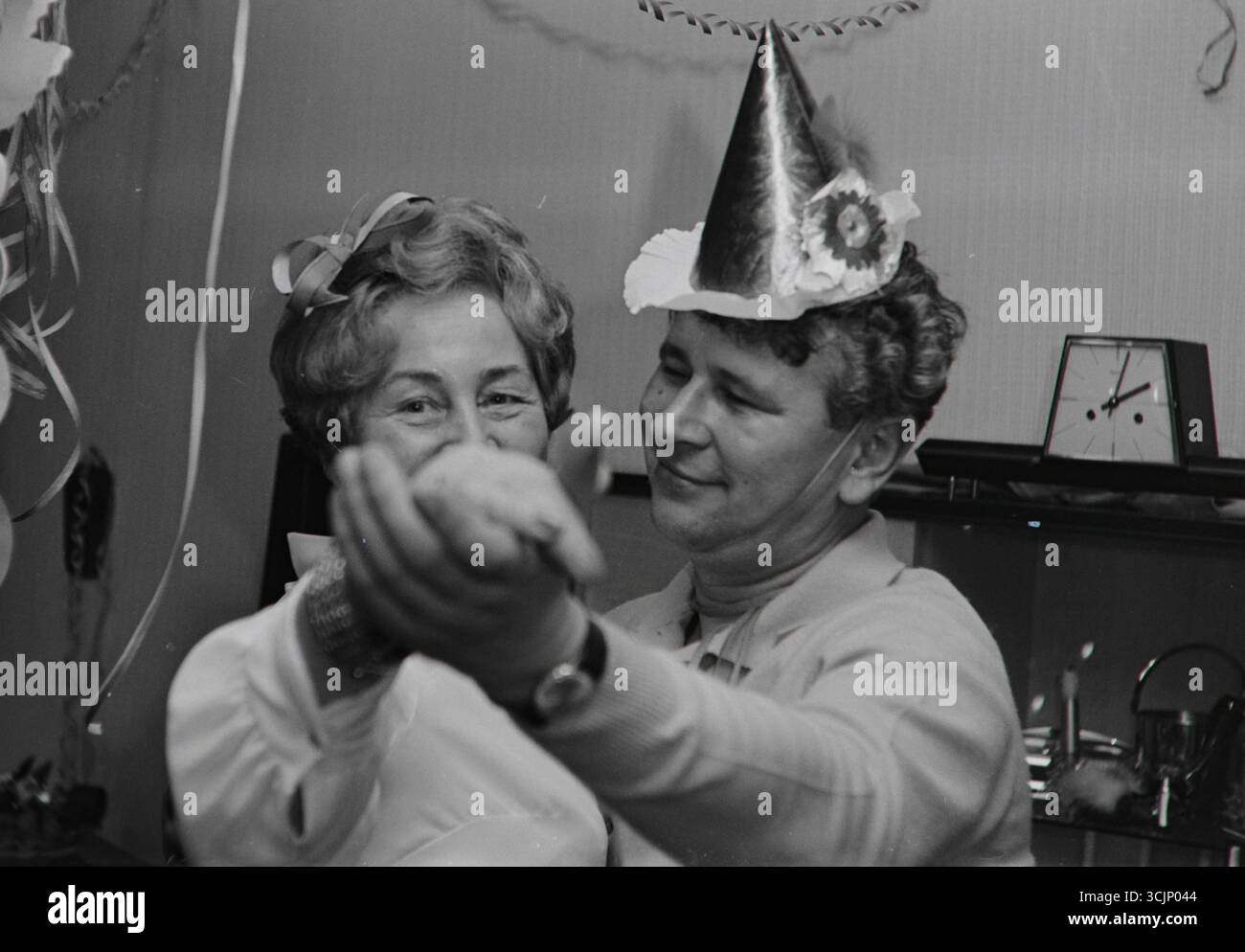 Party GER, 20200101, Aufnahme ca. 1950, Silvester, Party *** Party GER ...