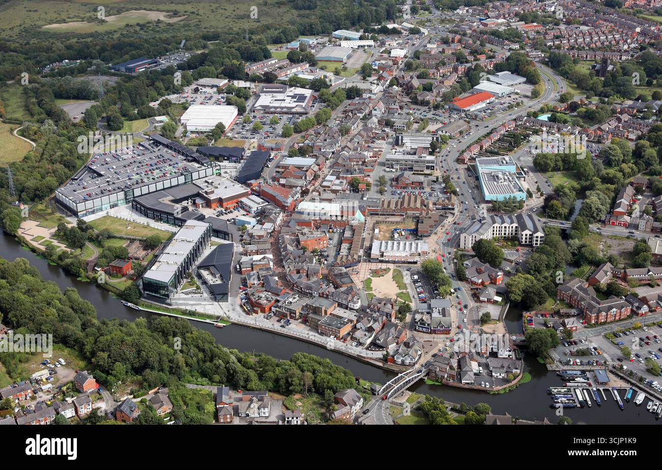 Aerial view barges on river hi-res stock photography and images - Alamy