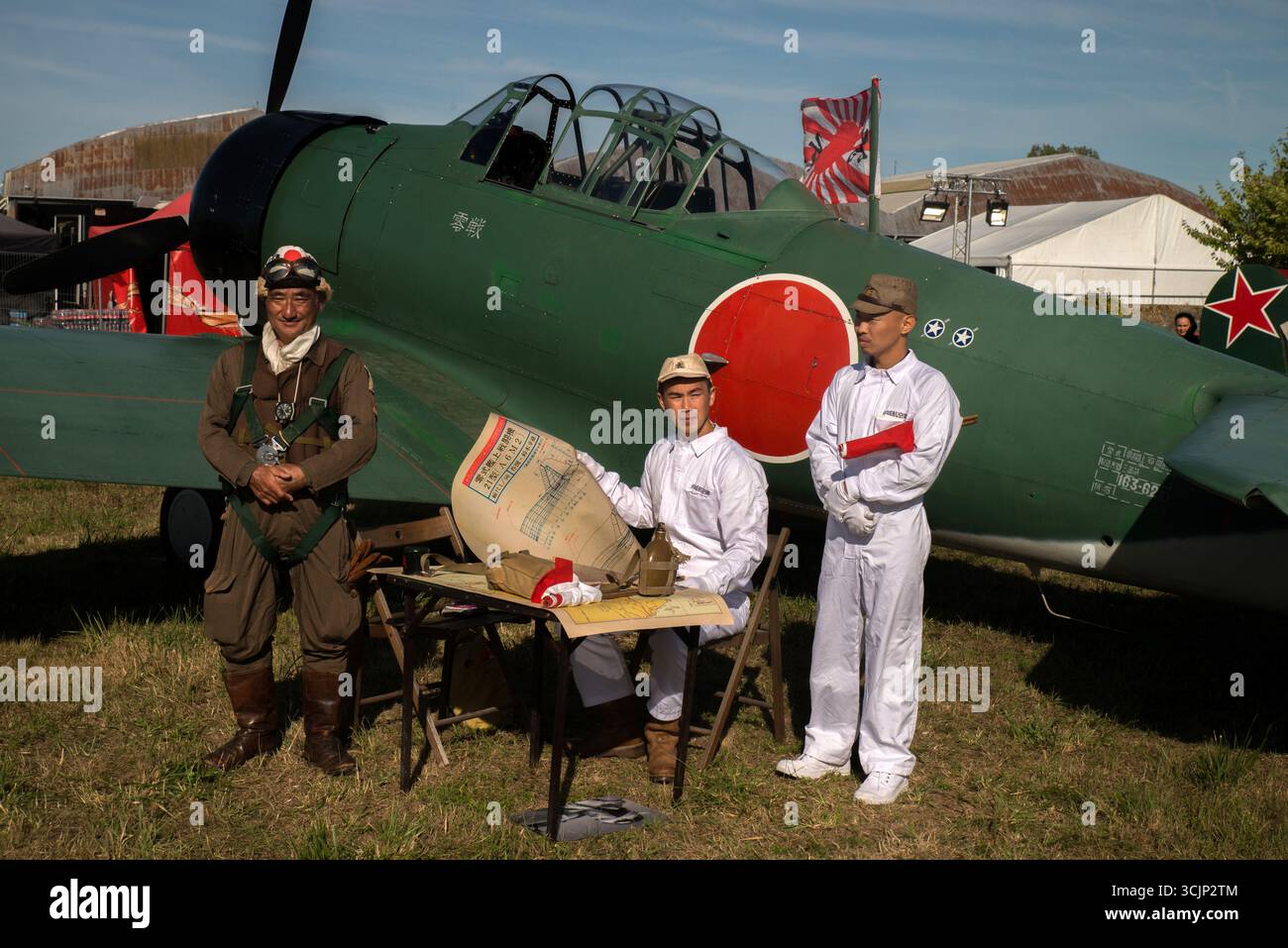 The Japanese Zero at the Air Legend air show at the former Melun ...