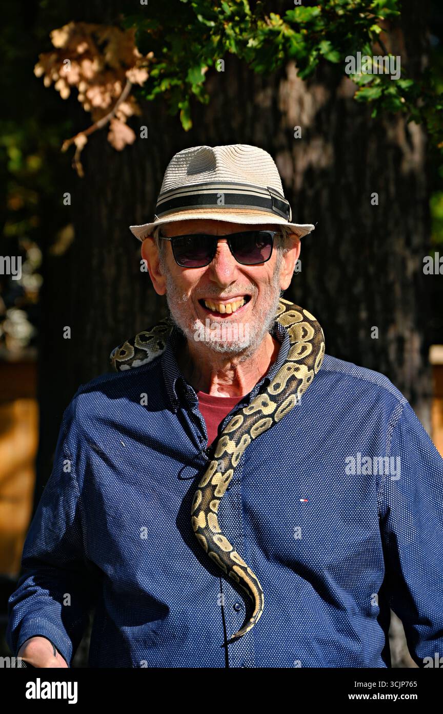 London, UK, 8th September 2025: Michael Rosen himself at Michael Rosen ...