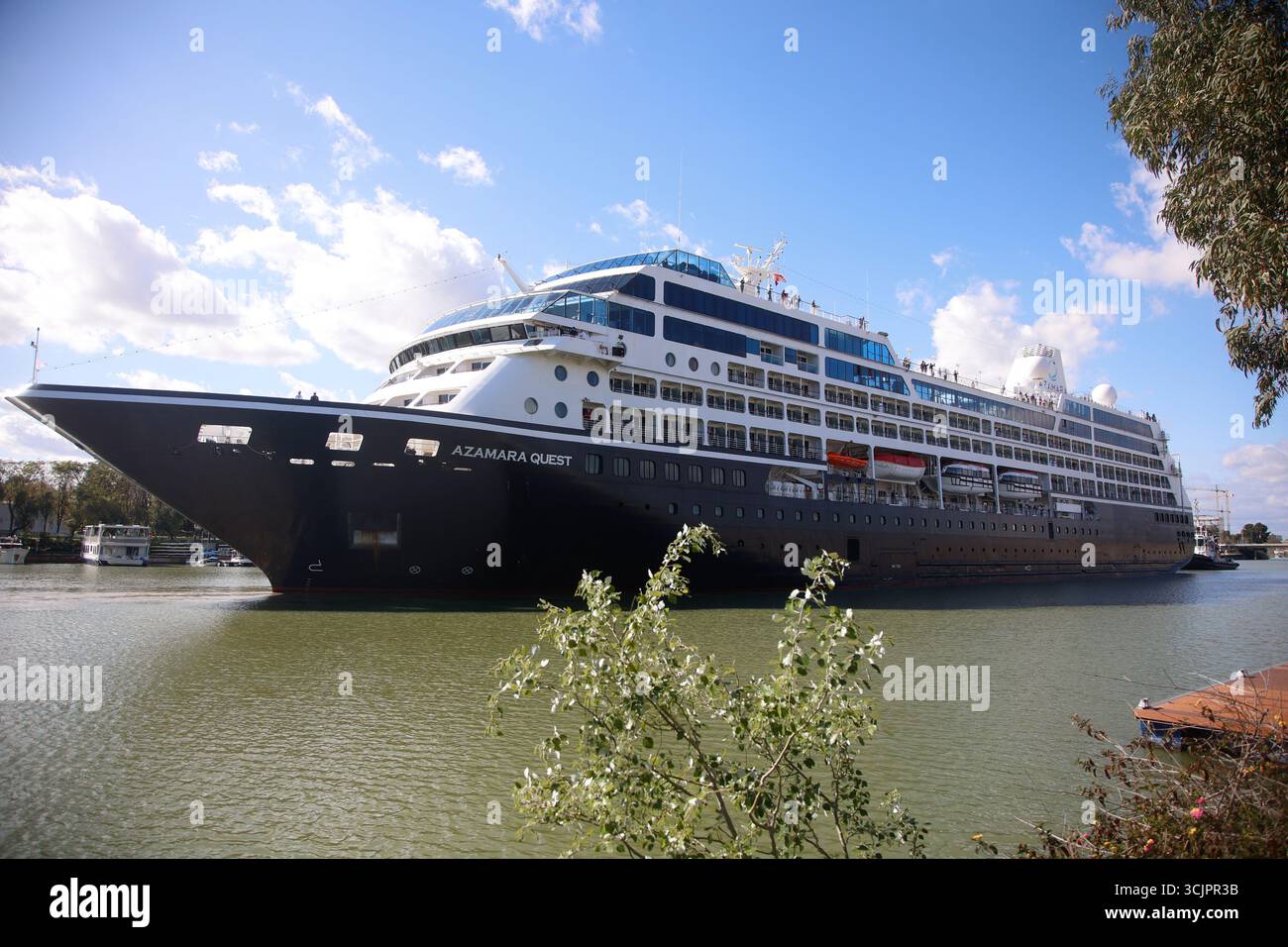 Seville, March 24, 2025. Arrival of the Azamara Quest cruise ship ...