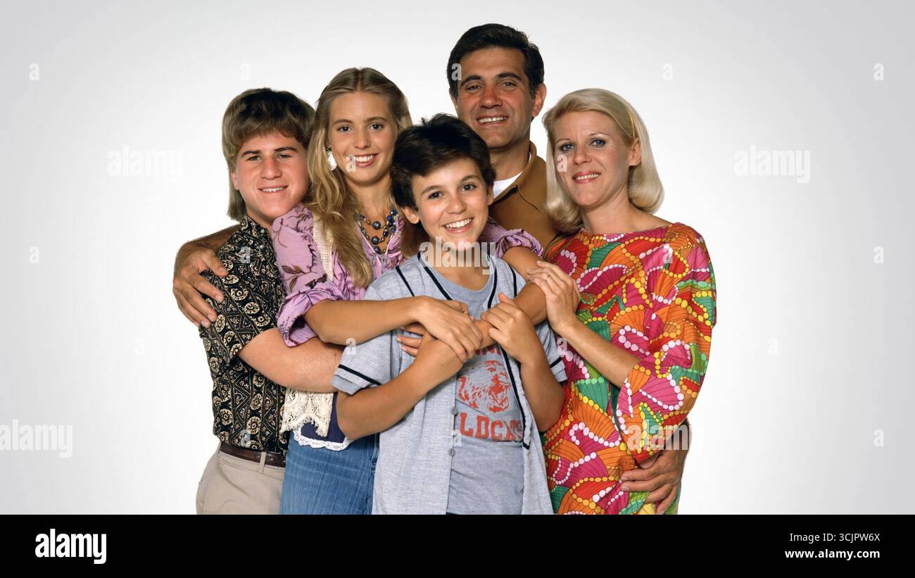 OLIVIA D'ABO, JASON HERVEY, DAN LAURIA, FRED SAVAGE and ALLEY MILLS in ...