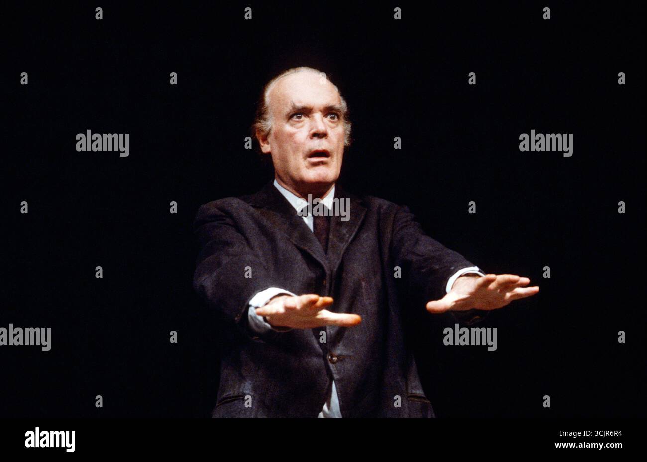 Patrick Magee (Frank) in FAITH HEALER by Brian Friel at the Royal Court ...