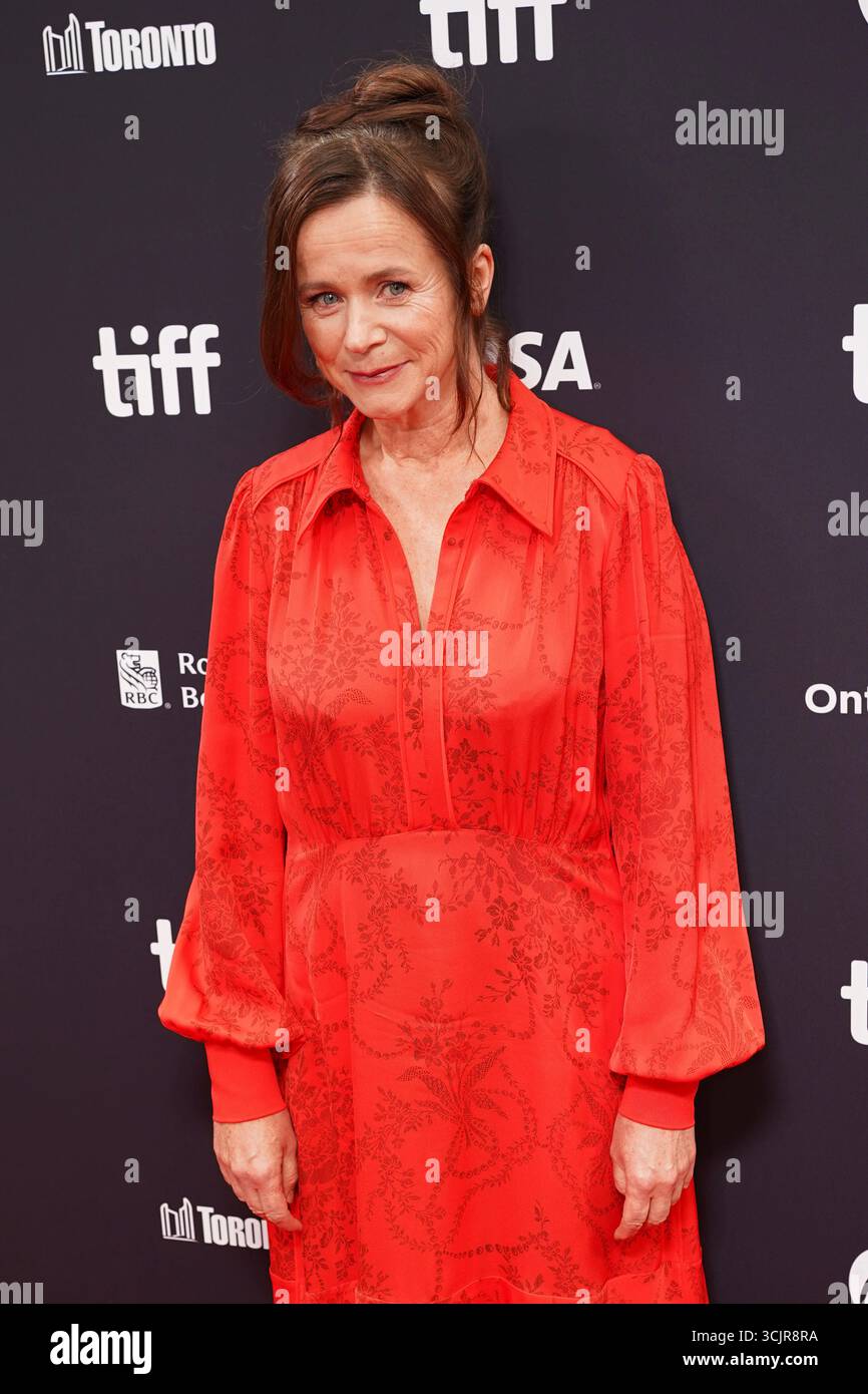 Emily Watson attends the red carpet for the ‘Hamnet’ premiere during ...